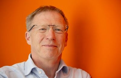 Former Mind CEO honoured for extraordinary impact at the Charity Awards ...